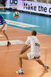 Movement Techniques Volleyball Tips for Dynamic Plays - JACKSON VTS ...